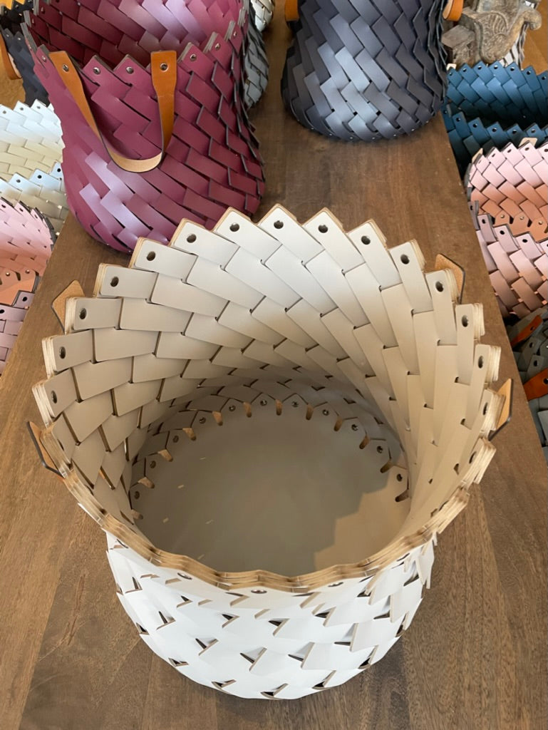 Large Braided Basket Beige With Handles – Nicole Sassaman Showroom